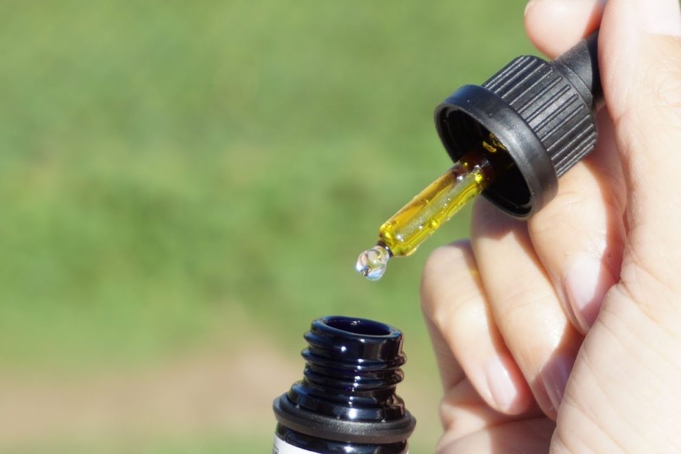 THC Syrup: What It Is and What Are Its Benefits and Risks | Green ...