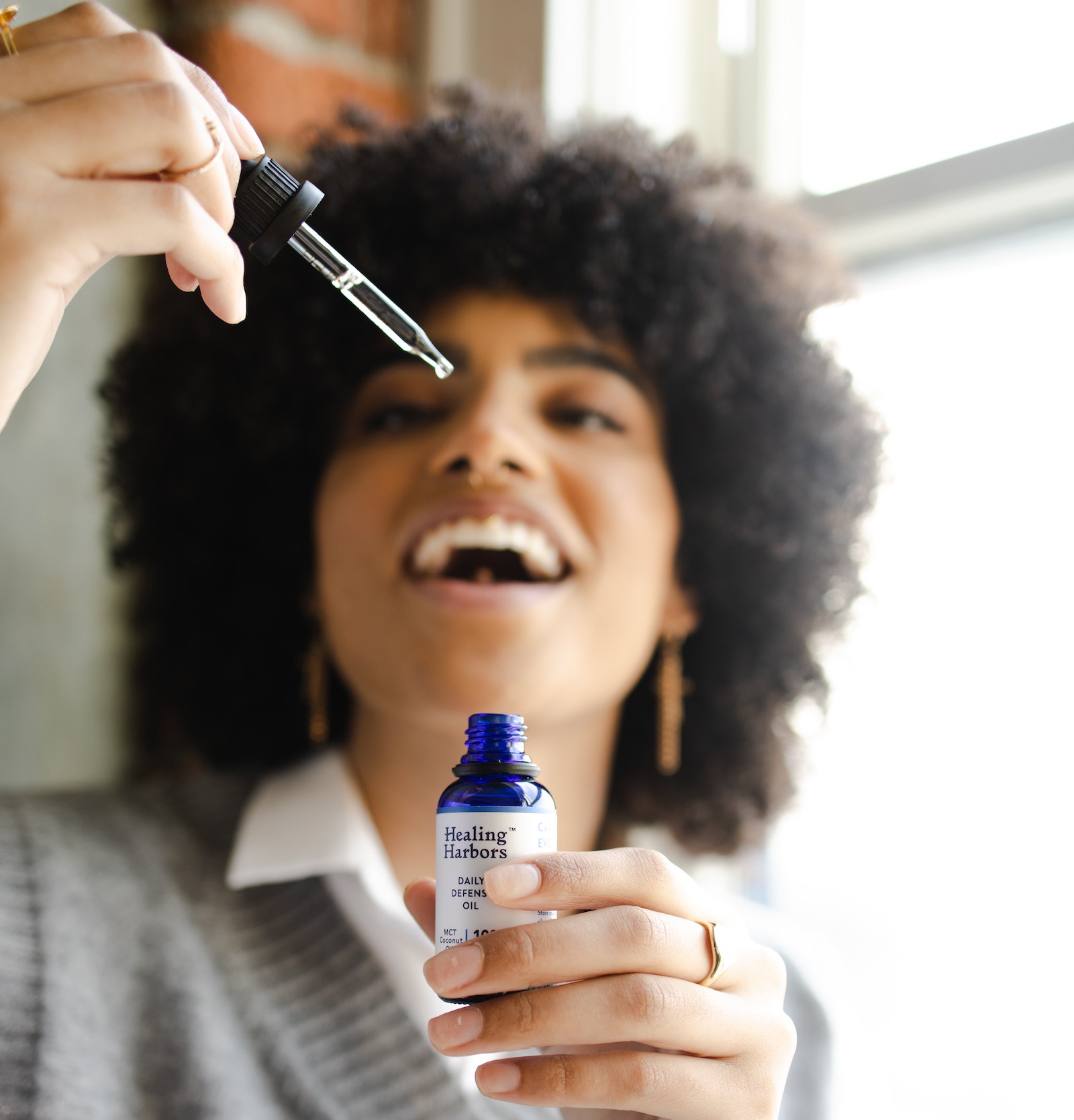 What is a Tincture? Plus How to Make & How to Take a Tincture